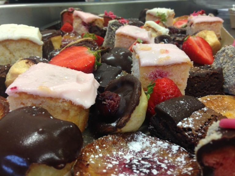 Menu B : Relish Food